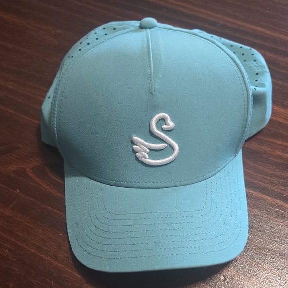 Swannys | Accessories | Womens Swannys Golf Teal Cap With Swan Logo ...
